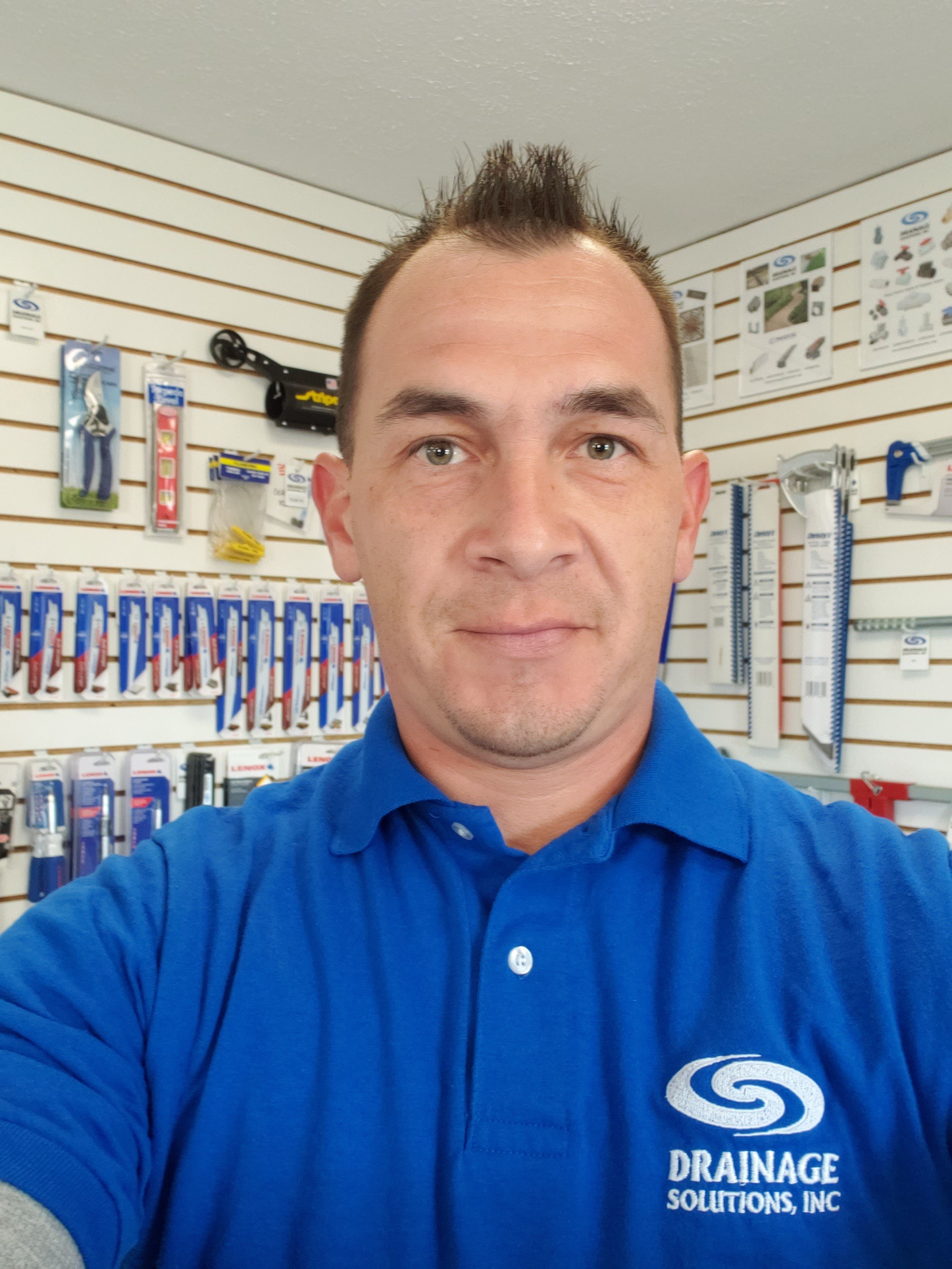 Index of /uploads/staff